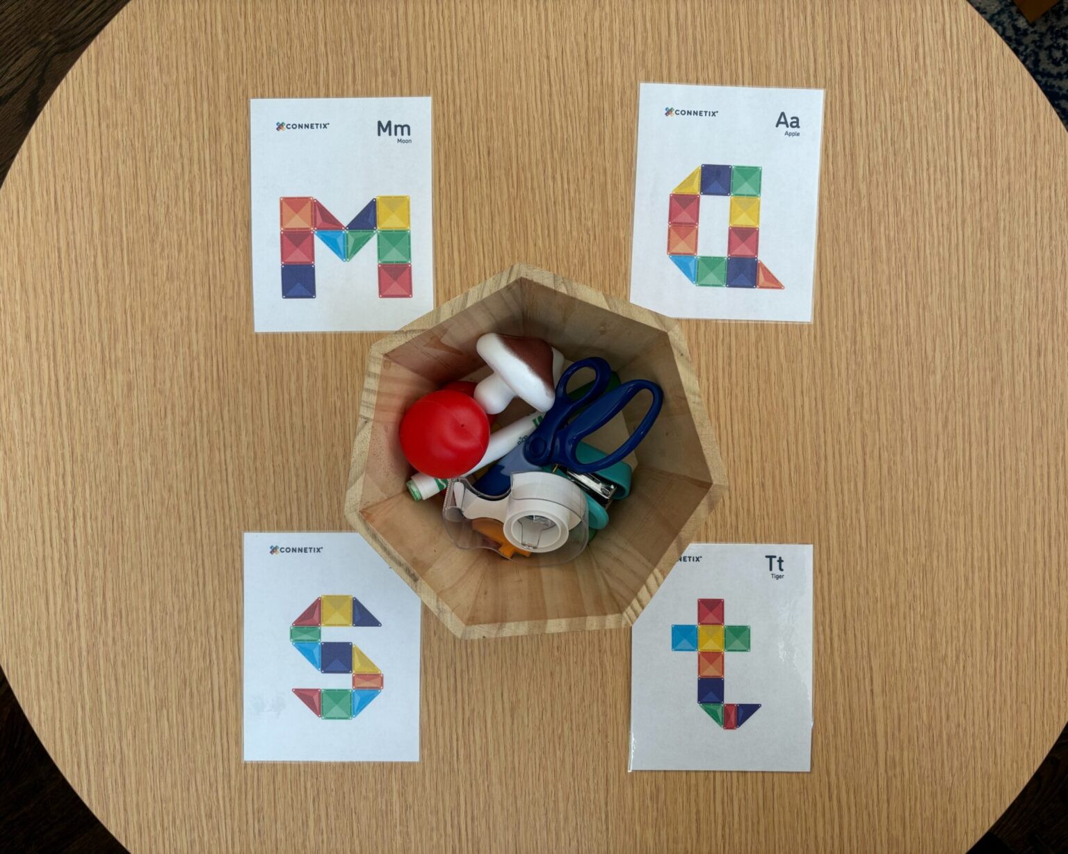 Free Printable Alphabet Cards | CONNETIX
