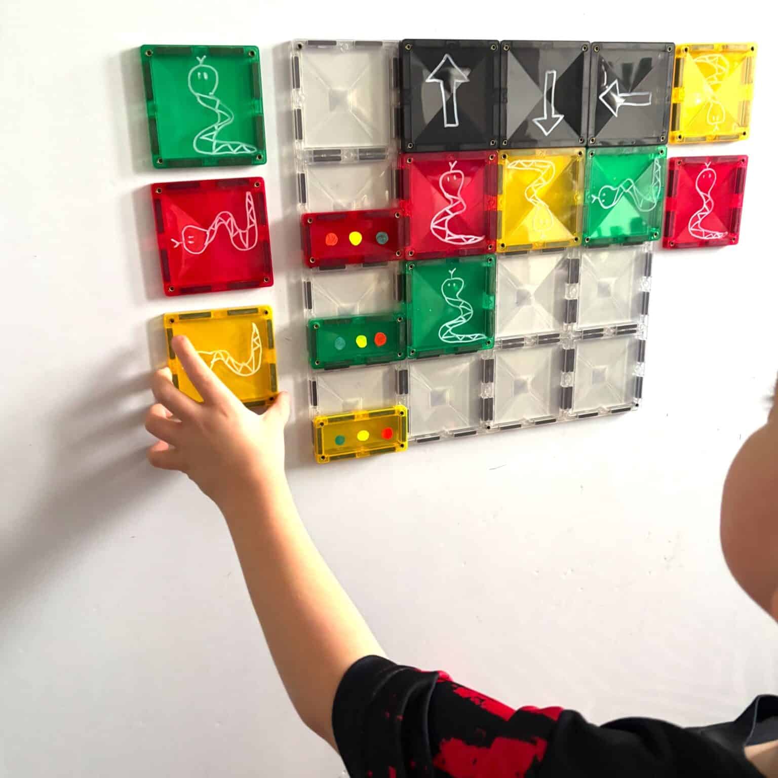 Fun MESH Activity Ideas with CONNETIX Tiles