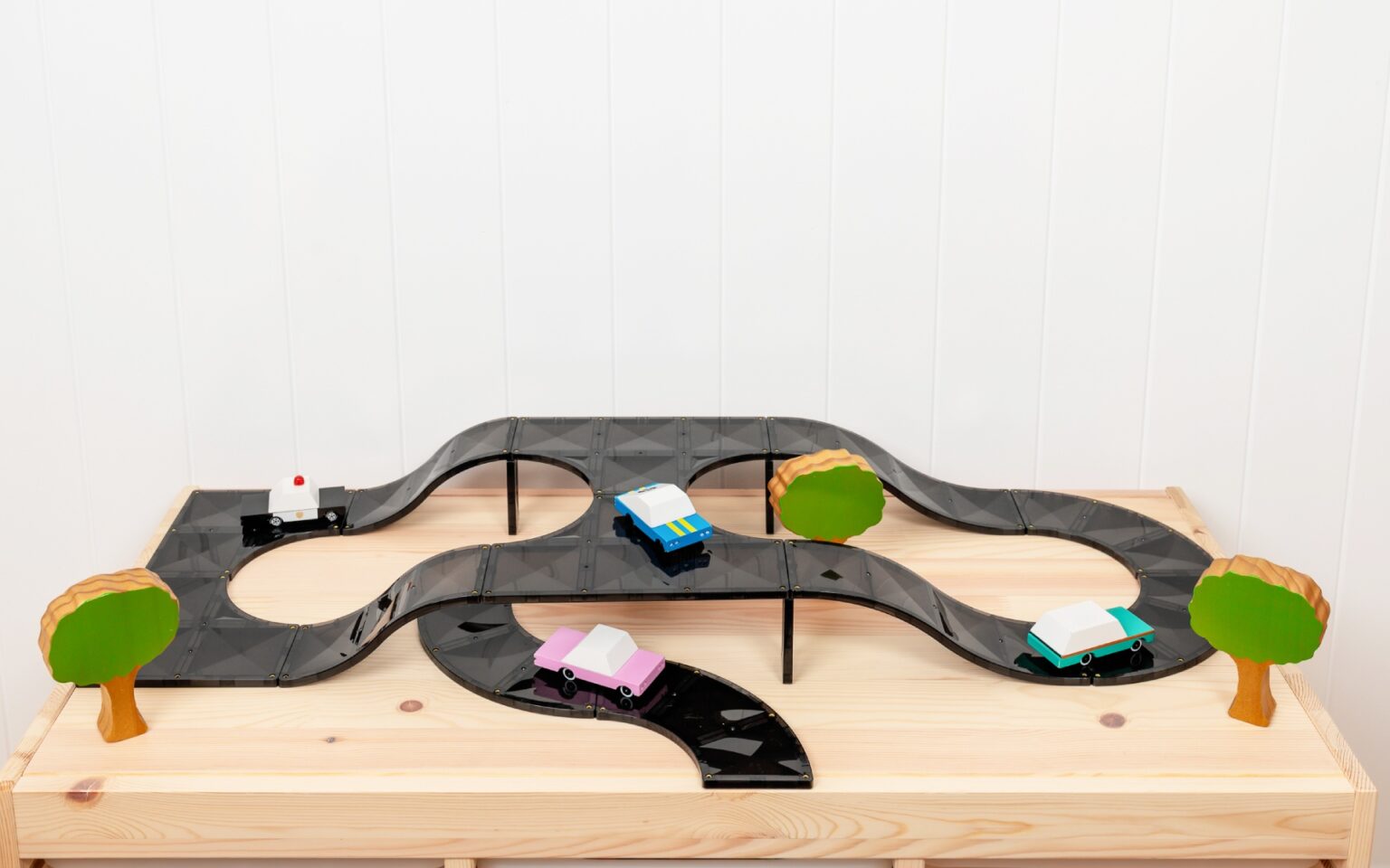 CONNETIX Roads, Ramps & Intersections Pack 16 Pieces | Magnetic Road Tiles